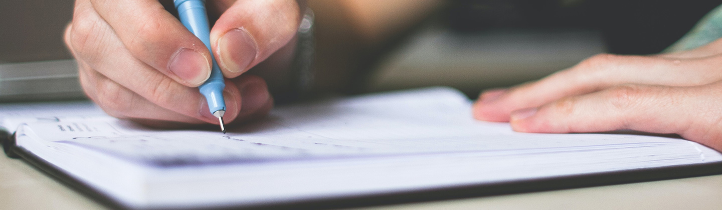 📜 ¿Qué es un ensayo y cuáles son sus tipos? [2024] | Curso | Crehana