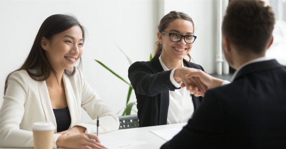 🥇 Descubre qué responder cuando te dicen quién eres | Curso | Crehana