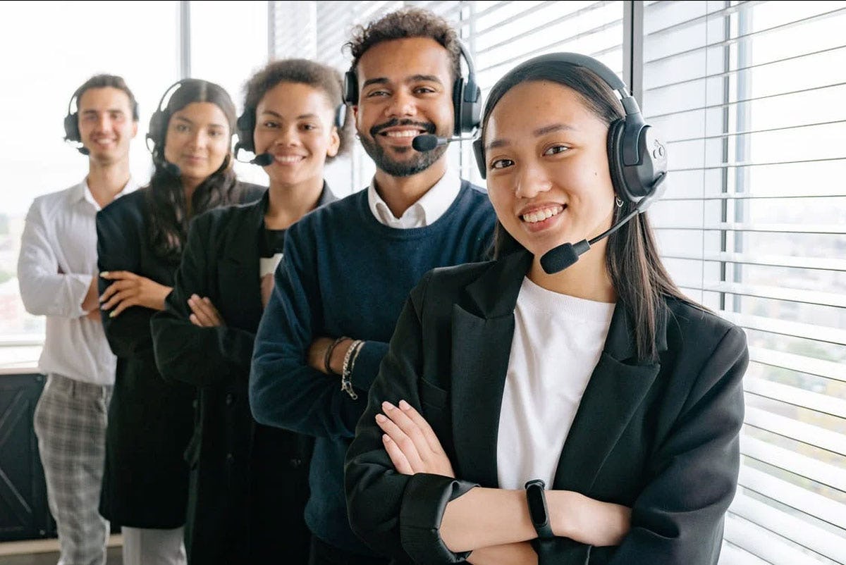 Guía para contratar un especialista de servicio al cliente | Curso | Crehana