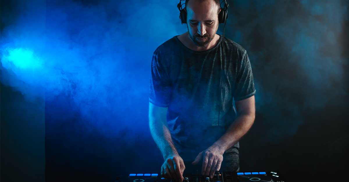 🎹 ¿Qué es un sampler en música? | Crehana